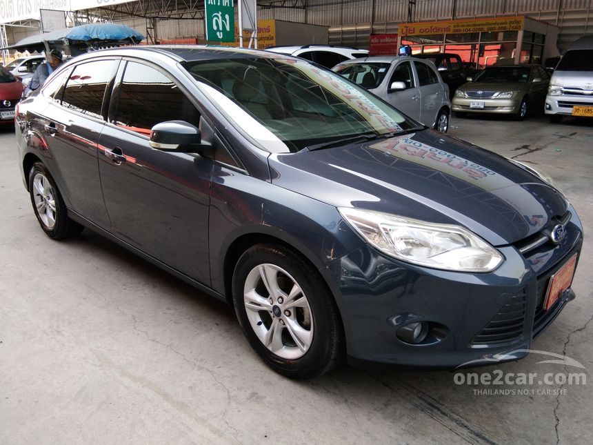 Ford Focus 2012 Trend 1.6 in กรุงเทพและปริมณฑล Automatic Sedan สีเทา ...