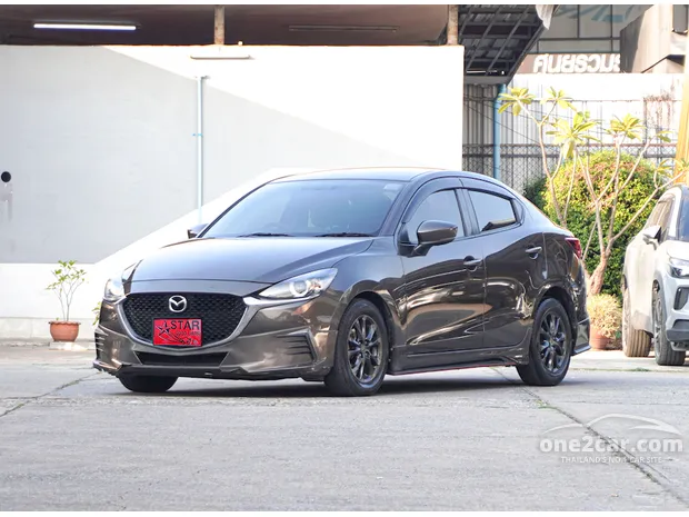 ซื้อรถ Mazda 2 ปี-15-25 2017 รถเก๋ง 5 ประตู มือสอง ราคาถูกที่สุดในตลาด ...