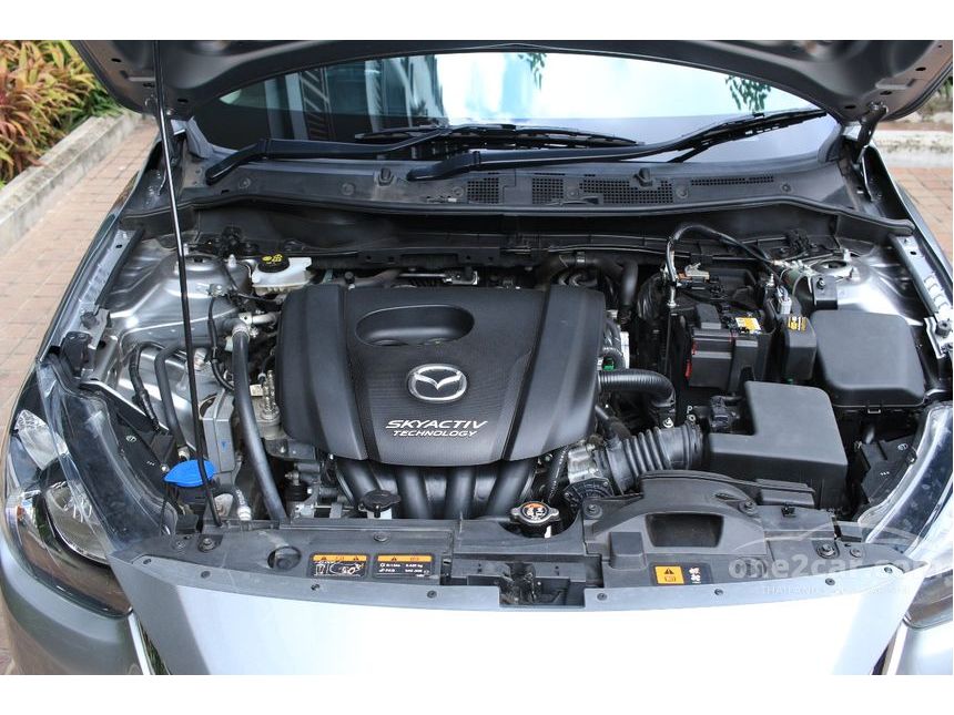 Mazda 2 2017 High Connect 1.3 in กรุงเทพและปริมณฑล Automatic Sedan สี ...