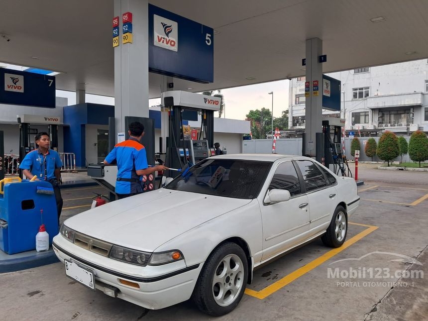Jual Mobil Nissan Cefiro 1991 2.0 di DKI Jakarta Automatic Sedan Putih ...