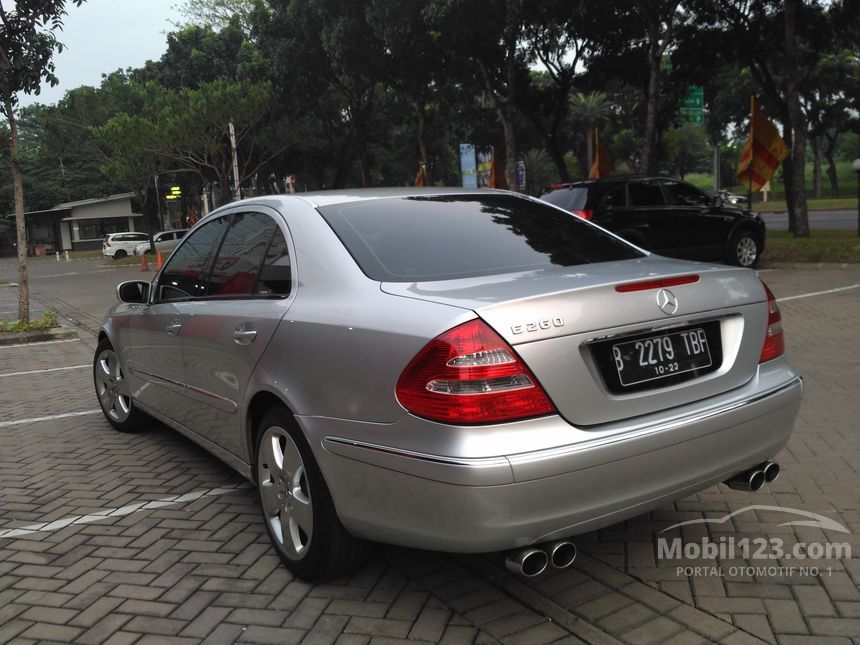 Jual Mobil Mercedes-Benz E260 2004 E260 2.6 di DKI Jakarta Automatic ...