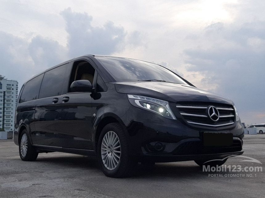 Jual Mobil Mercedes-Benz Vito 2019 Lombardi 2.0 di DKI Jakarta ...