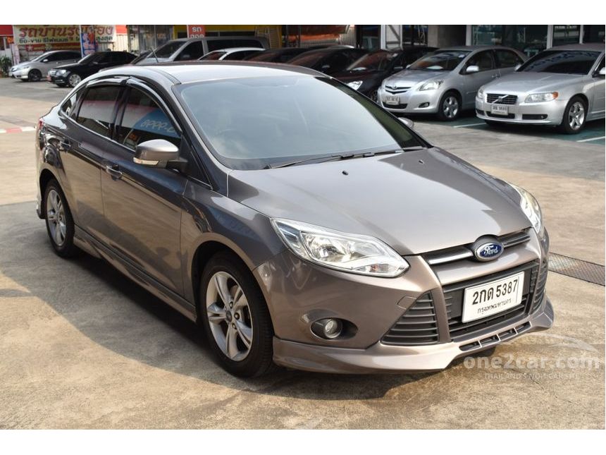 Ford Focus 2013 Trend 1.6 in กรุงเทพและปริมณฑล Automatic Sedan สีน้ำตาล ...