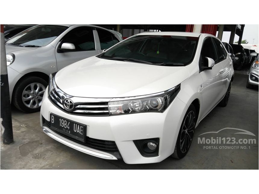 Jual Mobil Toyota Corolla Altis 2014 V 1.8 di Jawa Barat Automatic ...