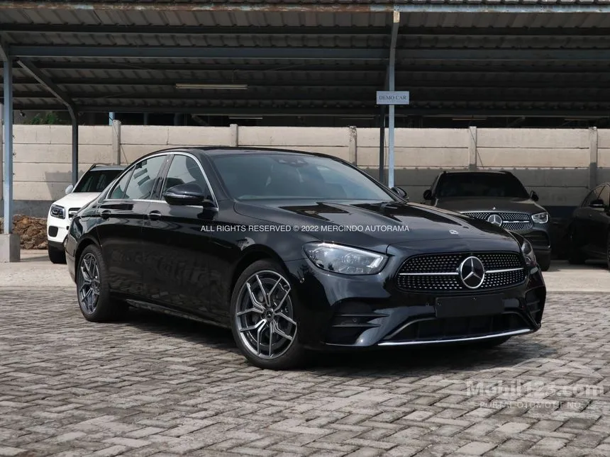 Jual Mobil Mercedes-Benz E300 2023 AMG Line 2.0 di DKI Jakarta Automatic Sedan Hitam Rp 1.665 ...