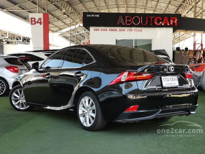 Lexus IS300h 2013 Premium 2.5 in กรุงเทพและปริมณฑล Automatic Sedan สีดำ ...