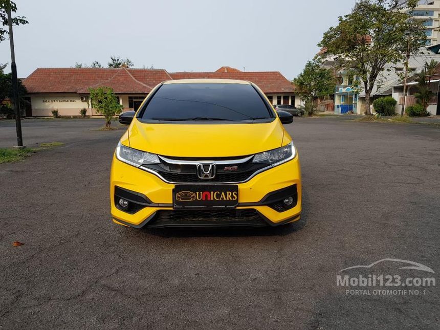 Jual Mobil Honda Jazz 2019 RS 1.5 di Jawa Timur Automatic Hatchback ...