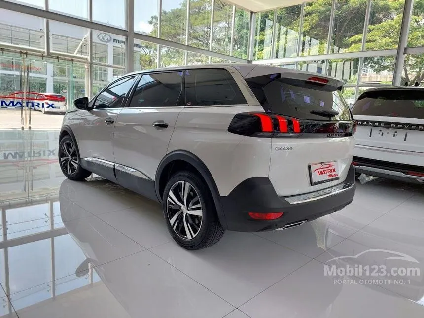 Jual Mobil Peugeot 5008 2021 Active 1.6 di DKI Jakarta Automatic MPV Putih Rp 585.000.000 ...