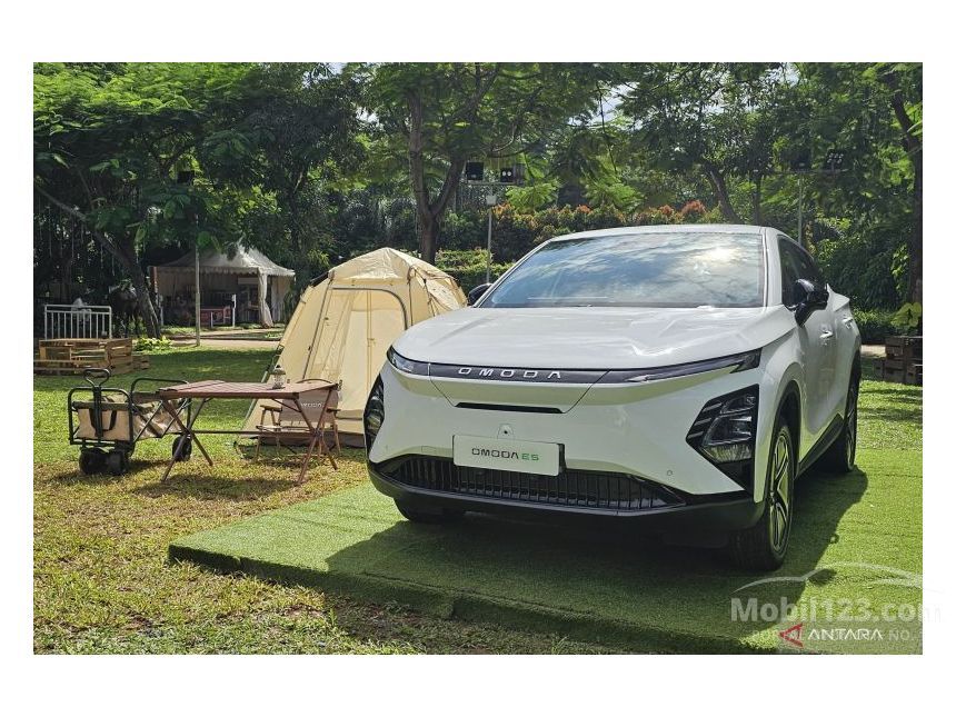 Jual Mobil Chery Omoda E5 2025 EV di DKI Jakarta Automatic SUV Putih Rp ...