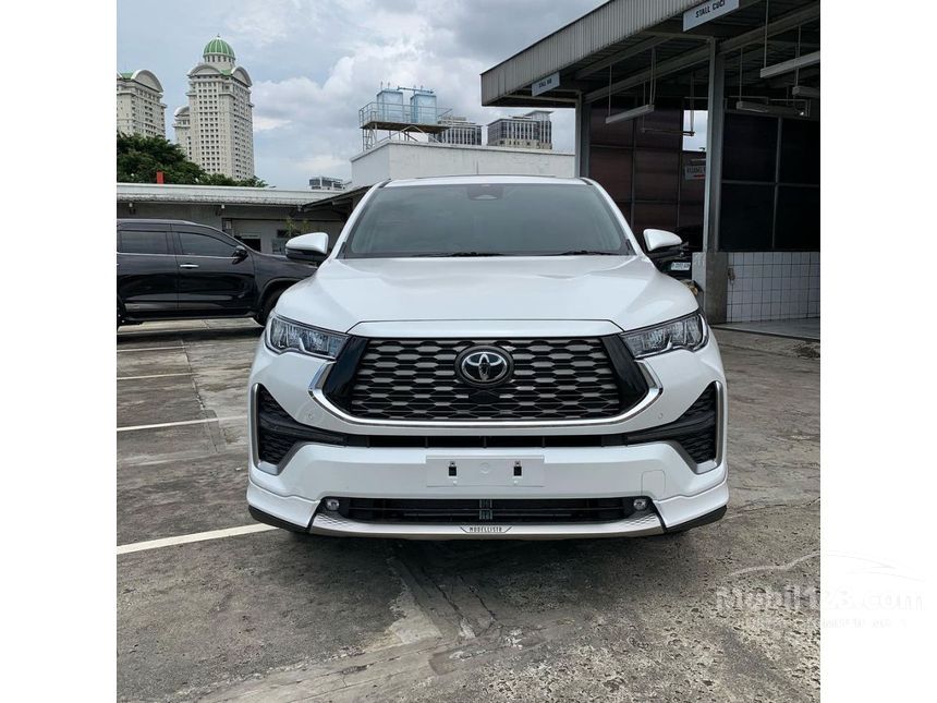 Jual Mobil Toyota Kijang Innova Zenix 2025 Q HV TSS ( Premium Color) 2. ...