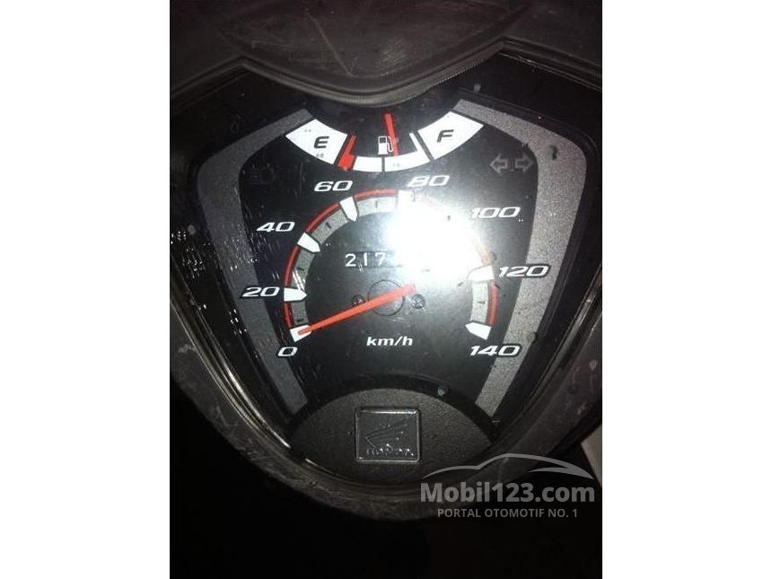 Jual Motor Honda Spacy 2011 0.1 di DKI Jakarta Automatic Putih Rp 5.950 ...