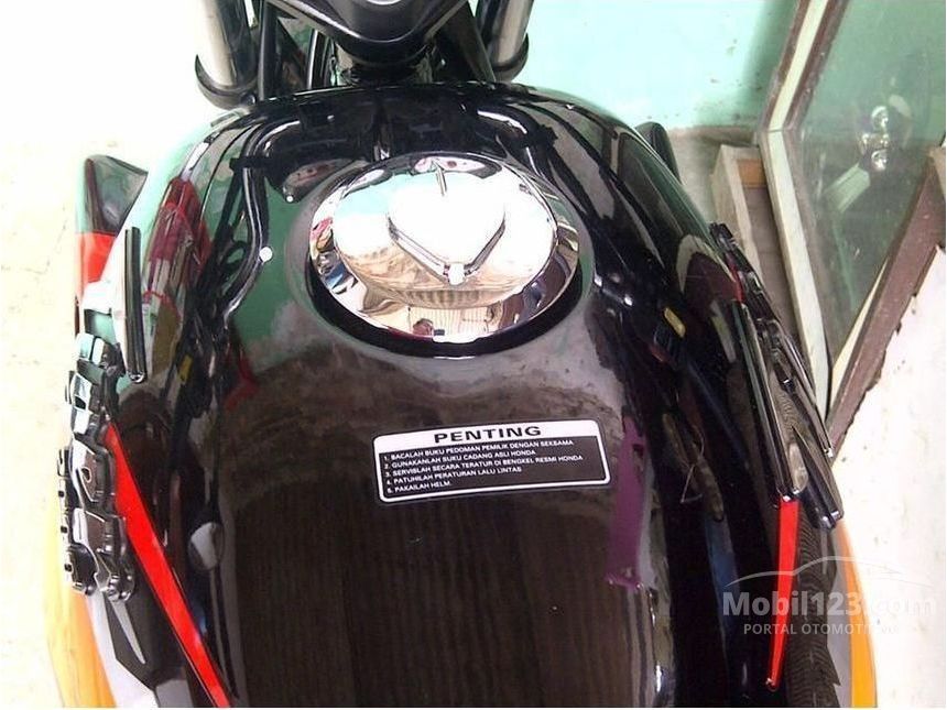Jual Motor Honda Tiger 2000 2000 0.2 di Jawa Barat Manual Hitam Rp 19. ...