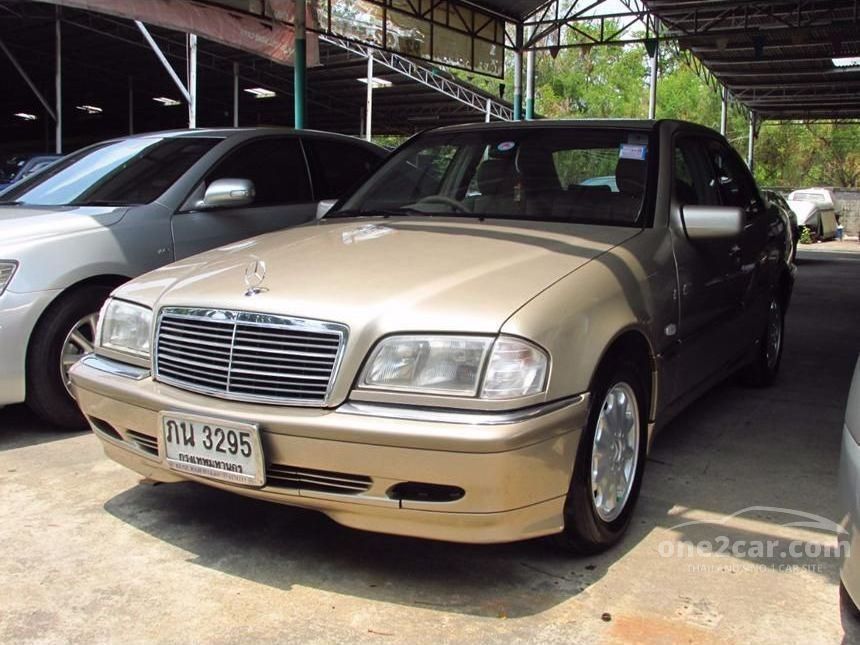 Mercedes-Benz C240 2001 2.4 in กรุงเทพและปริมณฑล Automatic Sedan สีทอง for 380,000 Baht ...