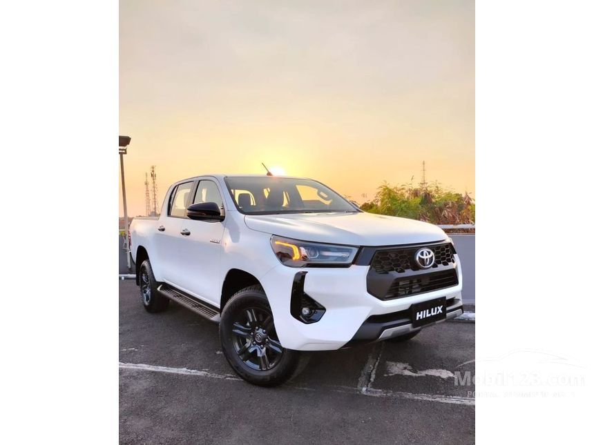 Jual Mobil Toyota Hilux 2026 G Double Cab 4X4 2.4 di Jawa Barat Manual ...