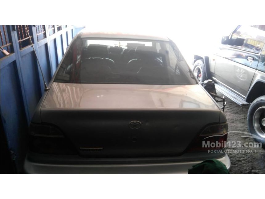 Jual Mobil Daewoo Nexia 1997 1.5 di Jawa Barat Manual Sedan Silver Rp ...