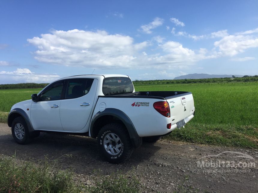 Jual Mobil Mitsubishi Strada Triton 2008 GLS 2.5 di Jawa Timur Manual ...