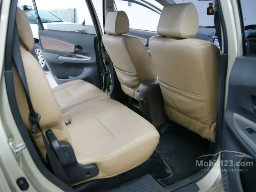 Jual Mobil Toyota Avanza 2018 G 1.3 di Jawa Timur Manual MPV Kuning Rp ...