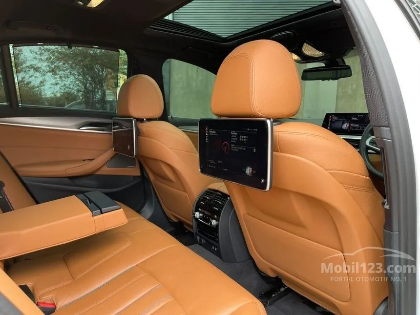 Jual Mobil BMW 530i 2020 M Sport 2.0 di DKI Jakarta Automatic Sedan ...