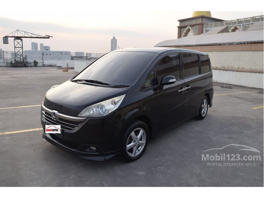 Jual Mobil Honda Step WGN 2005 Z 2.4 di DKI Jakarta Automatic Wagon ...