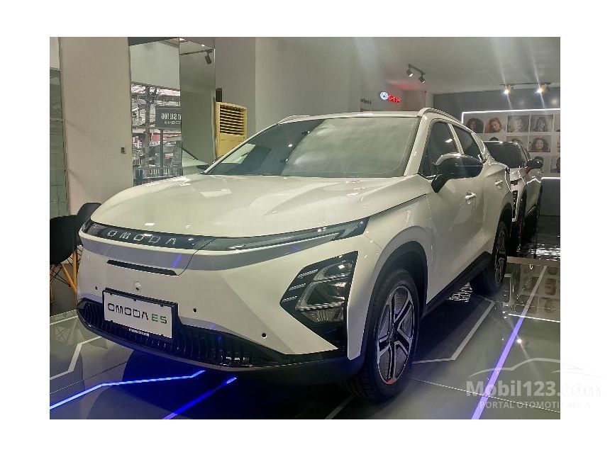 Jual Mobil Chery Omoda E5 2024 EV di Banten Automatic Wagon Putih Rp ...