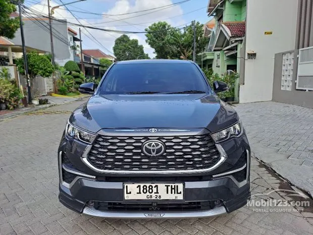 Jual Toyota Kijang Innova Zenix V (Non Premium Color) Bekas 2022 di ...