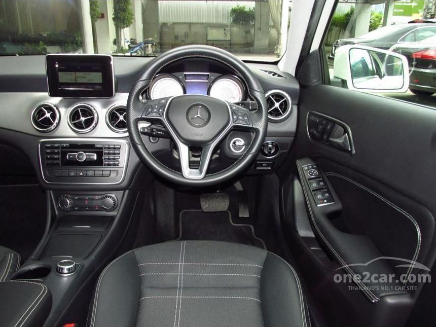 Mercedes-Benz GLA-CLASS 2015 GLA 200 CGI (W156) 1.6 in กรุงเทพและ ...