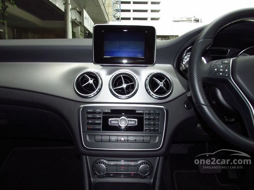 Mercedes-Benz GLA-CLASS 2015 GLA 200 CGI (W156) 1.6 in กรุงเทพและ ...