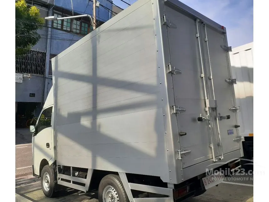 Jual Mobil Isuzu Traga 2021 Box Full Aluminium 2.5 di DKI Jakarta ...