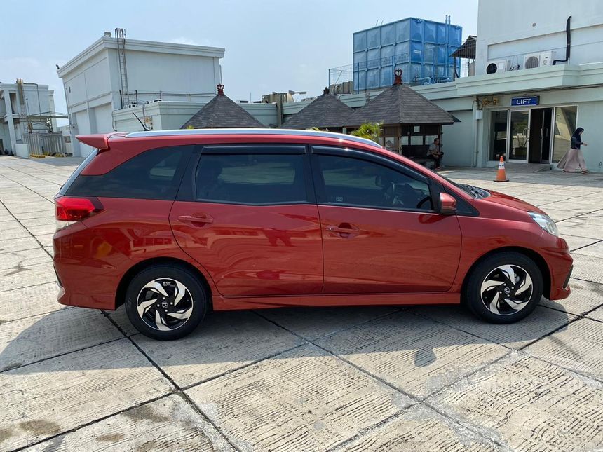 Jual Mobil Honda Mobilio 2016 RS 1.5 di DKI Jakarta Automatic MPV Merah ...