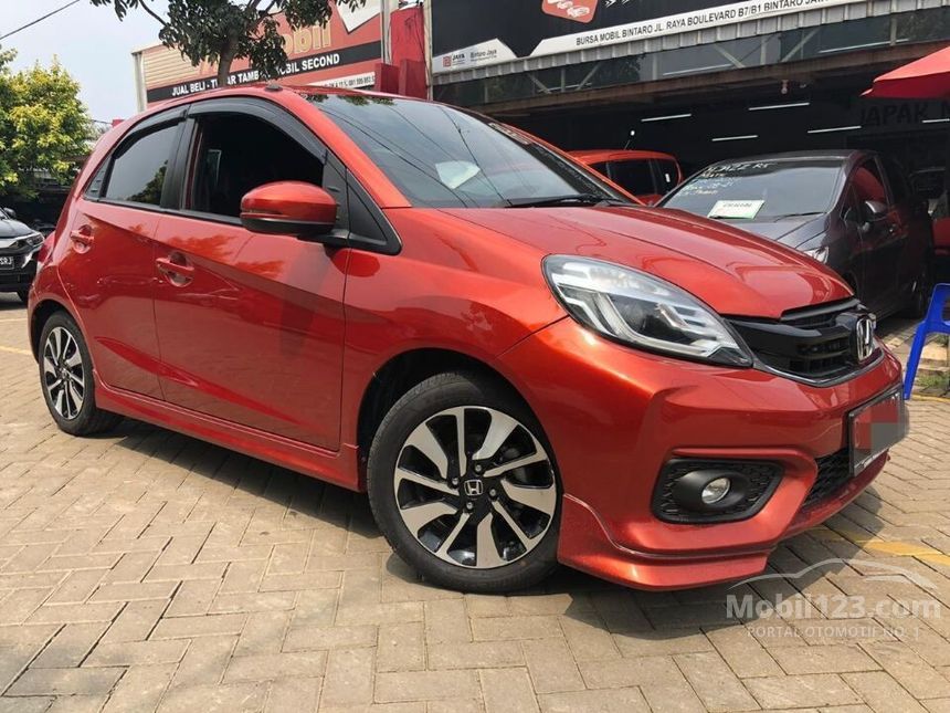 Jual Mobil Honda Brio 2017 RS 1.2 di Banten Automatic Hatchback Orange ...