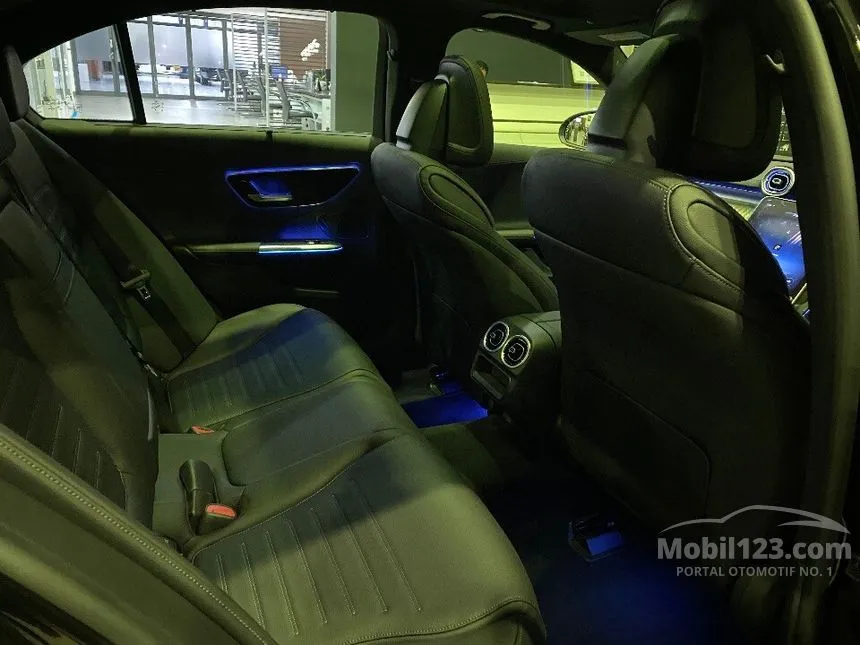 Jual Mobil Mercedes-Benz C300 2022 AMG Line 2.0 di DKI Jakarta ...