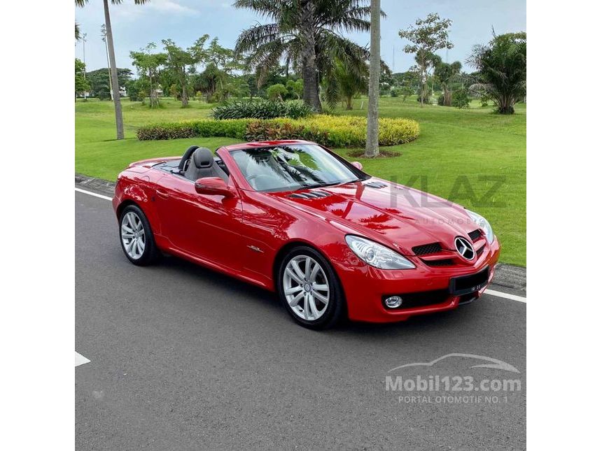 Jual Mobil Mercedes-Benz SLK200 2011 CGI 1.8 di Jawa Timur Automatic ...