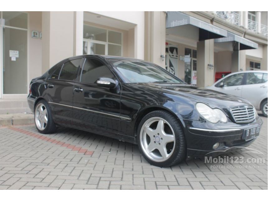 Jual Mobil Mercedes-Benz C240 2001 Elegance 2.6 di Jawa Barat Automatic ...