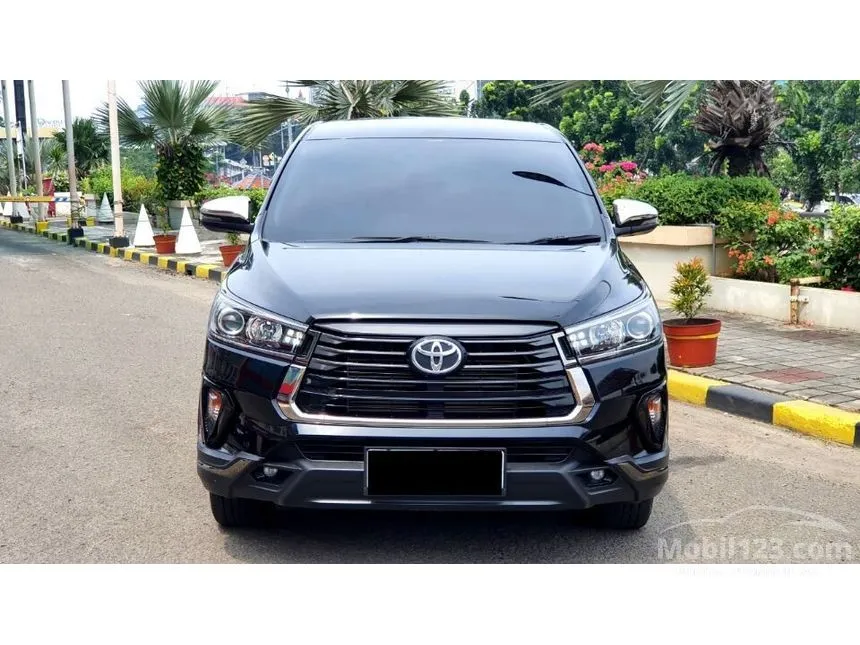 Jual Mobil Toyota Kijang Innova 2021 Venturer 50th Anniversary 2.4 di ...