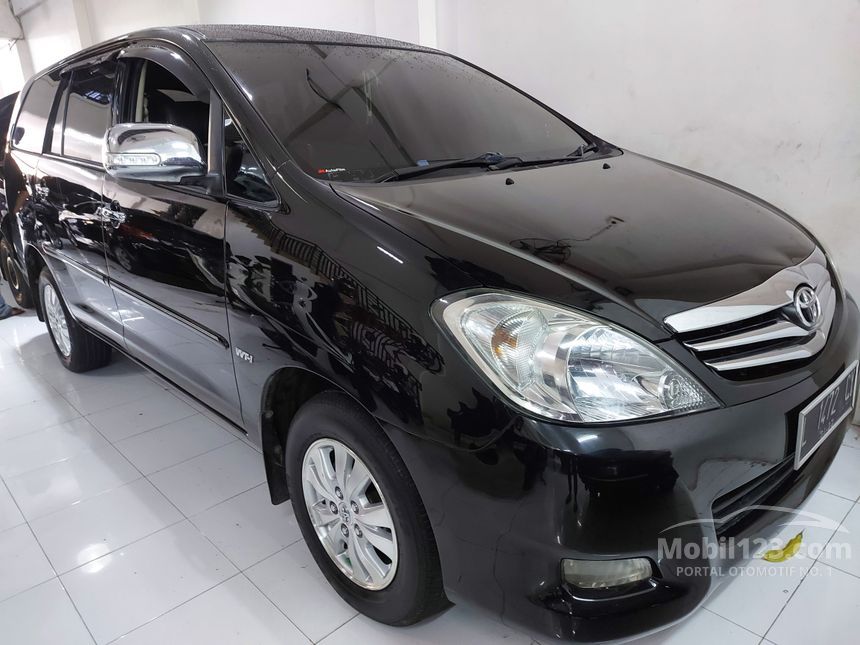 Jual Mobil Toyota Kijang Innova 2011 V 2.0 di Jawa Timur Manual MPV ...