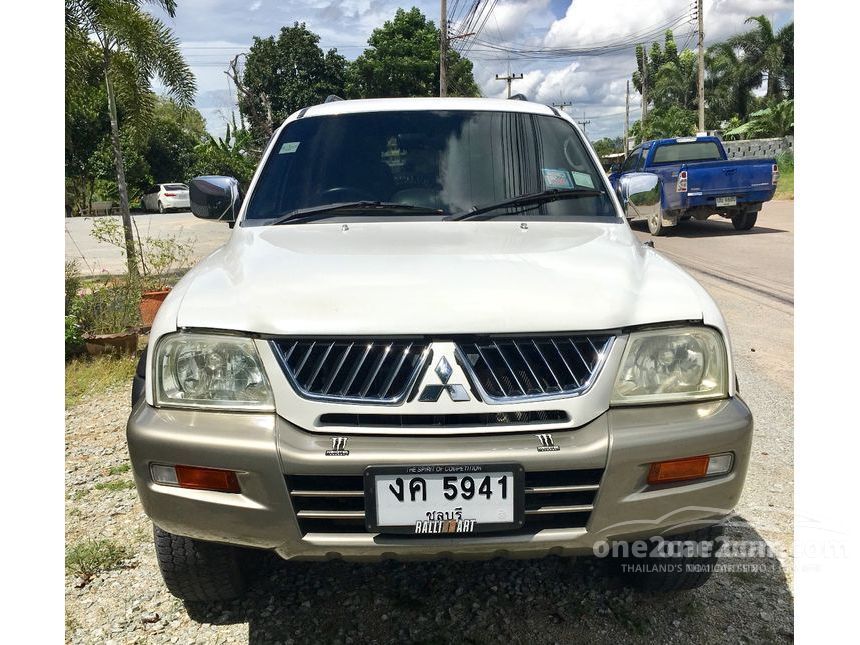 Mitsubishi Strada G-Wagon 2002 GLS 2.8 in ภาคตะวันออก Automatic SUV สี ...