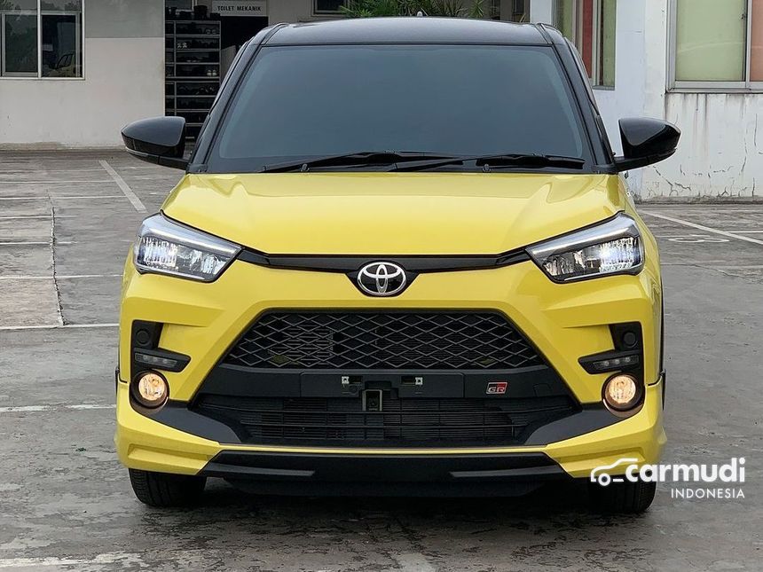 Toyota Raize 2024 GR Sport 1.0 in DKI Jakarta Automatic Wagon Yellow ...