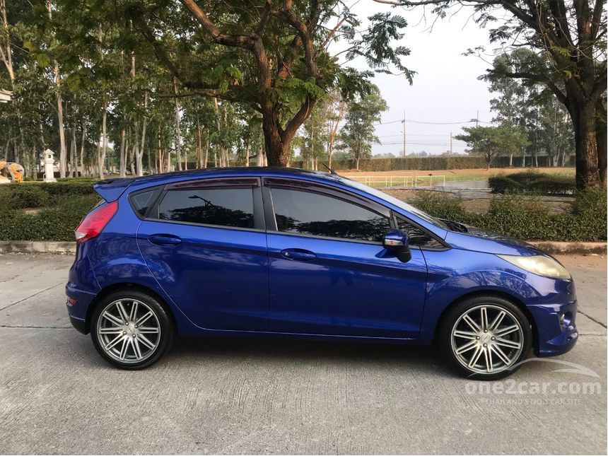 Ford Fiesta 2012 Style 1.4 in ภาคตะวันออก Automatic Hatchback สีน้ำเงิน ...