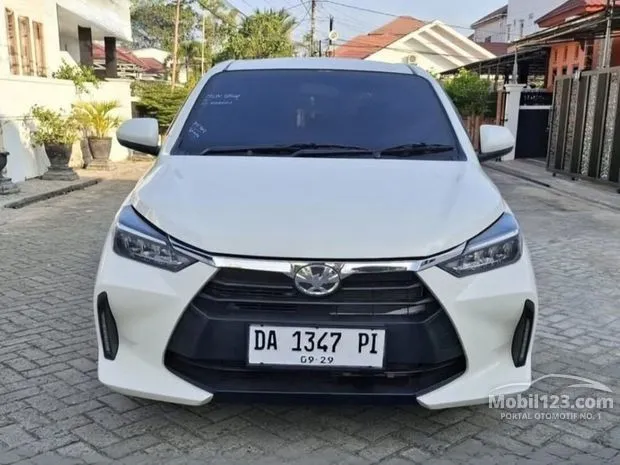 Toyota Agya Bekas di Banjarmasin Harga Kredit Murah | Mobil123