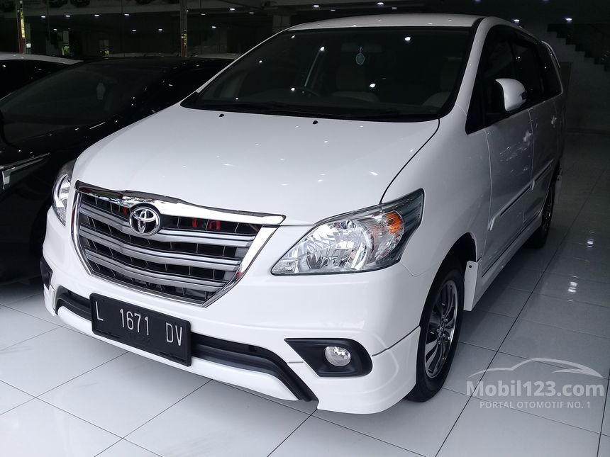 Jual Mobil Toyota Kijang Innova 2015 G Luxury 2.0 di Jawa Timur ...