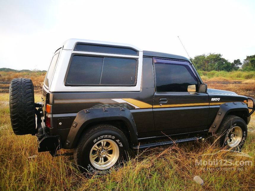 Jual Mobil Daihatsu Rocky 1991 2.8 di Jawa Tengah Manual Jeep Hitam Rp ...