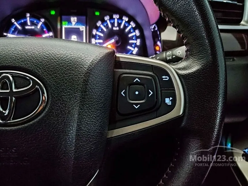 Jual Mobil Toyota Innova Venturer 2019 2.4 di DKI Jakarta Automatic ...