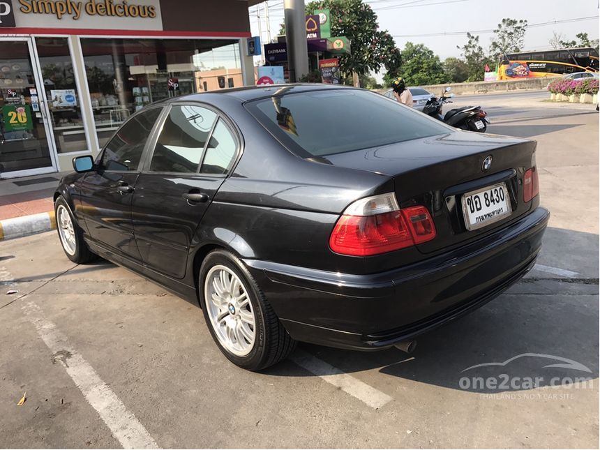 BMW 318i 2002 1.9 in กรุงเทพและปริมณฑล Automatic Sedan สีดำ for 230,000 Baht - 6430421 - One2car.com