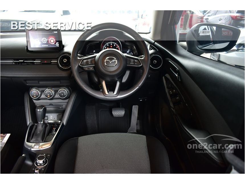 Mazda 2 2020 (ปี 15-18) Sports High Connect 1.3 เกียร์อัตโนมัติ สีขาว ...