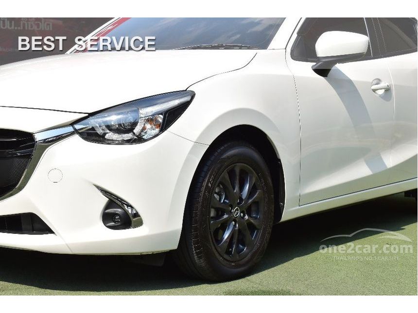 Mazda 2 2020 (ปี 15-18) Sports High Connect 1.3 เกียร์อัตโนมัติ สีขาว ...