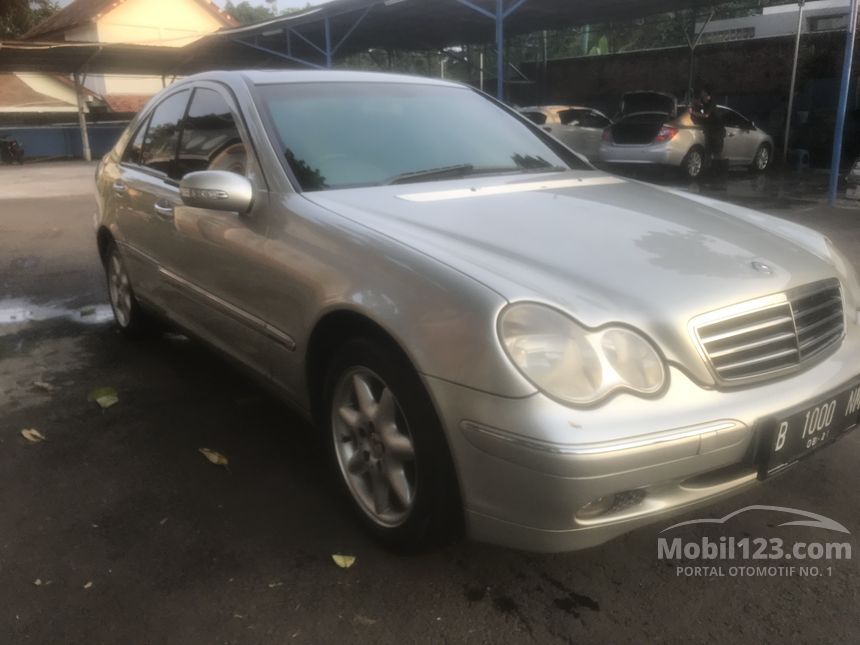 Jual Mobil Mercedes-Benz C240 2001 Elegance 2.6 di DKI Jakarta ...