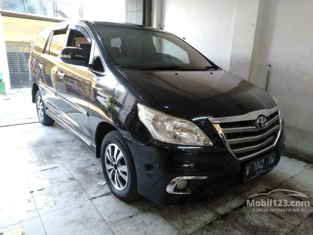 Toyota Kijang Innova Mobil Tahun 2013-2013 bekas dijual di Indonesia ...