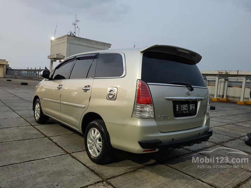 Jual Mobil Toyota Kijang Innova 2009 V 2.0 di DKI Jakarta Automatic MPV ...