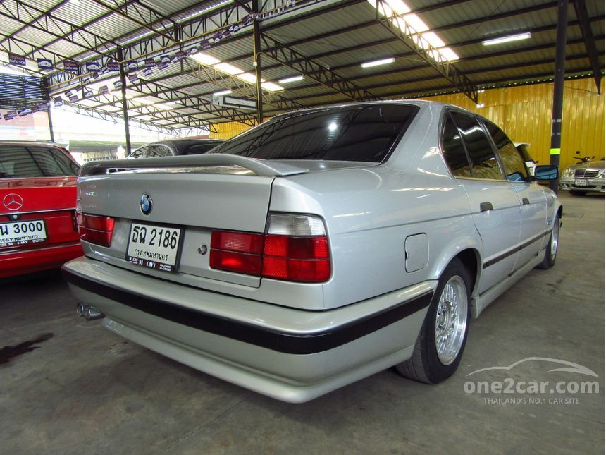 BMW 525i 1994 2.5 in กรุงเทพและปริมณฑล Automatic Sedan สีเทา for 80,000 Baht - 5729931 - One2car.com