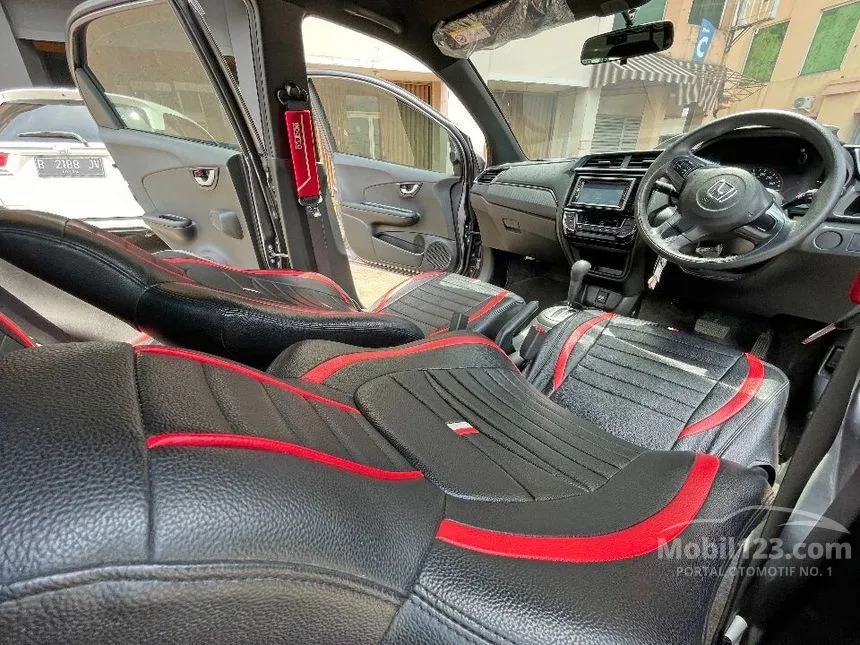 Jual Mobil Honda Brio 2018 RS 1.2 di DKI Jakarta Automatic Hatchback ...